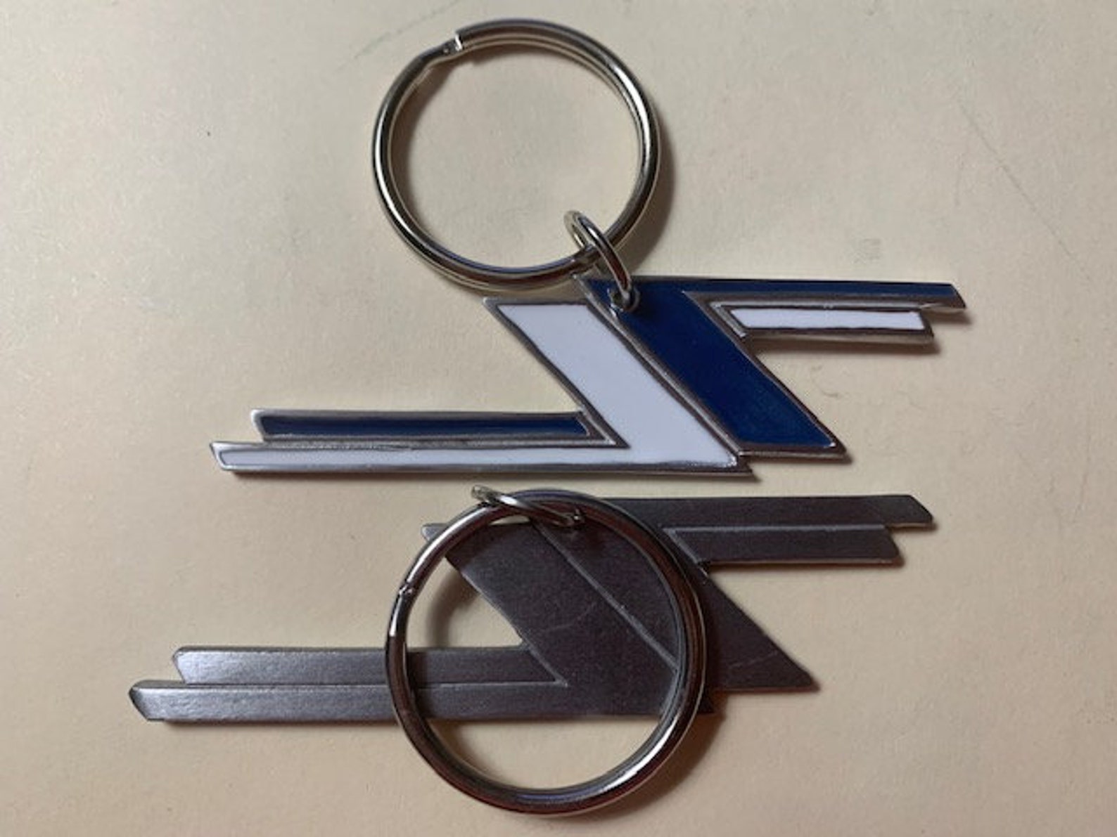 SET of 2 ZZ TOP White and Deep Blue and A Plain Silver Key | Etsy