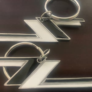 Set of 2 ZZ Top Black and White Key Chain Solid Metal 3 1/4 Inches VERY ...