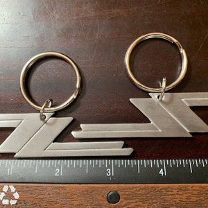 Set of 2 ZZ Top Key Chains Solid Metal Very Sturdy - Etsy