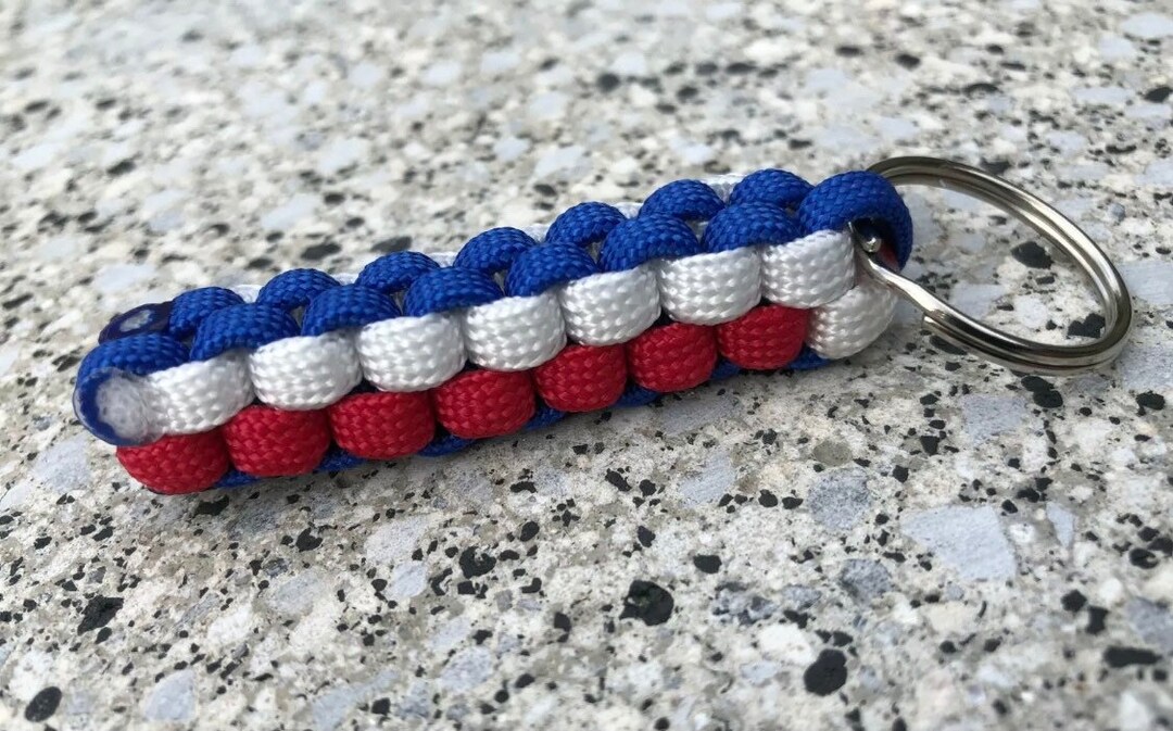 Custom Blue White and Red Paracord Keyring Keychain - Etsy