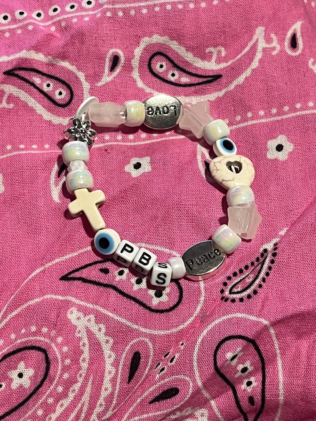 CHOOSE Ur FAVORITE(S)!! Grunge Y2k Raver Monochromatic or Rainbow Kandi ...