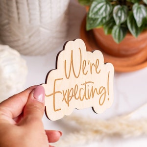 We're Expecting Sign, Pregnancy Announcement Sign, Wooden Pregnancy ...