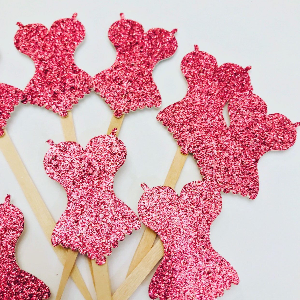 Bachelorette Cupcake Toppers, Bachelorette Party Decor, Last Fling ...