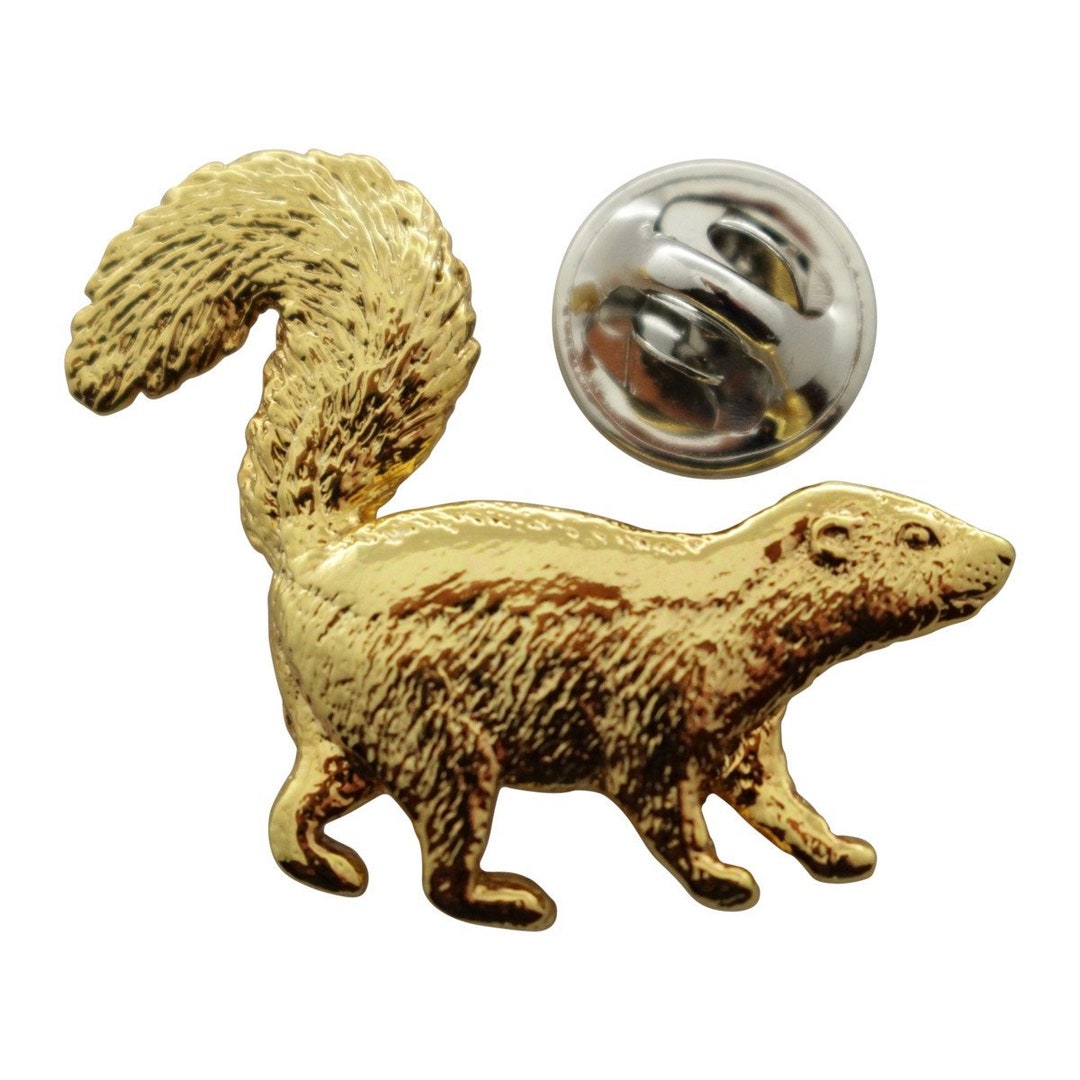 Skunk Pin ~ 24K Gold ~ Lapel Pin - Etsy