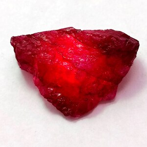 Natural Bixbite Red Beryl Crystal Raw Rough Loose Gemstone Genuine Red ...