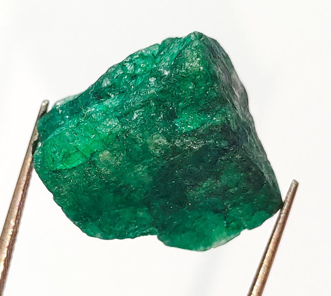 Natural Green Emerald Rough Loose Gemstone Genuine Emerald Green Rough ...