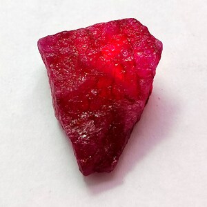 Natural Bixbite Red Beryl Crystal Raw Rough Loose Gemstone Genuine Red ...