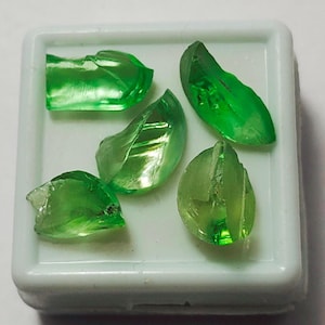 Natural Tsavorite Garnet Rough Gemstone Lot - Green Uncut, India (5 Pcs ...