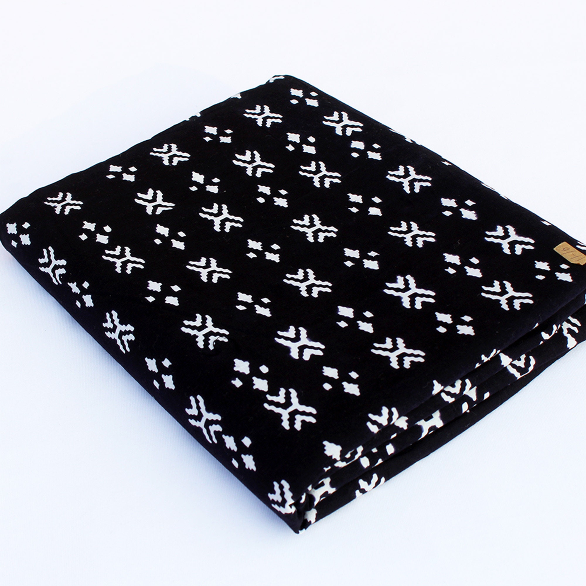 Black Print Fabric Indian Cotton Fabric Women Clothing Running Craft ...