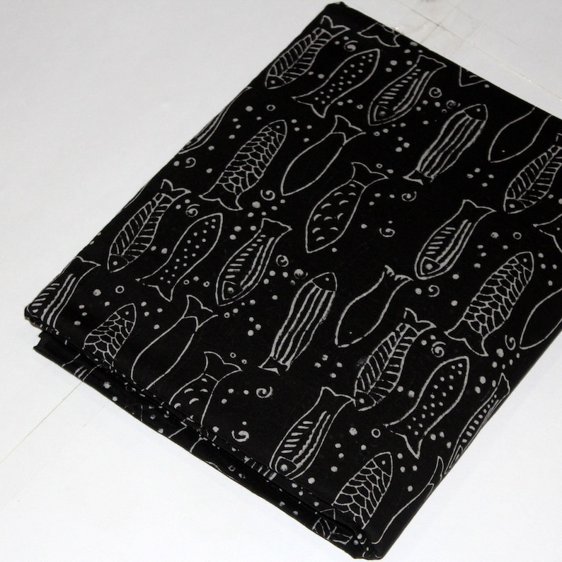 Black Fabric Fish Print Fabric by the Yard Indian Cotton Soft - Etsy