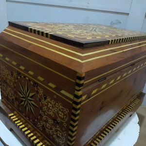 Big and Beautiful Wooden Jewelry Box With Great Design,large Marquetry ...