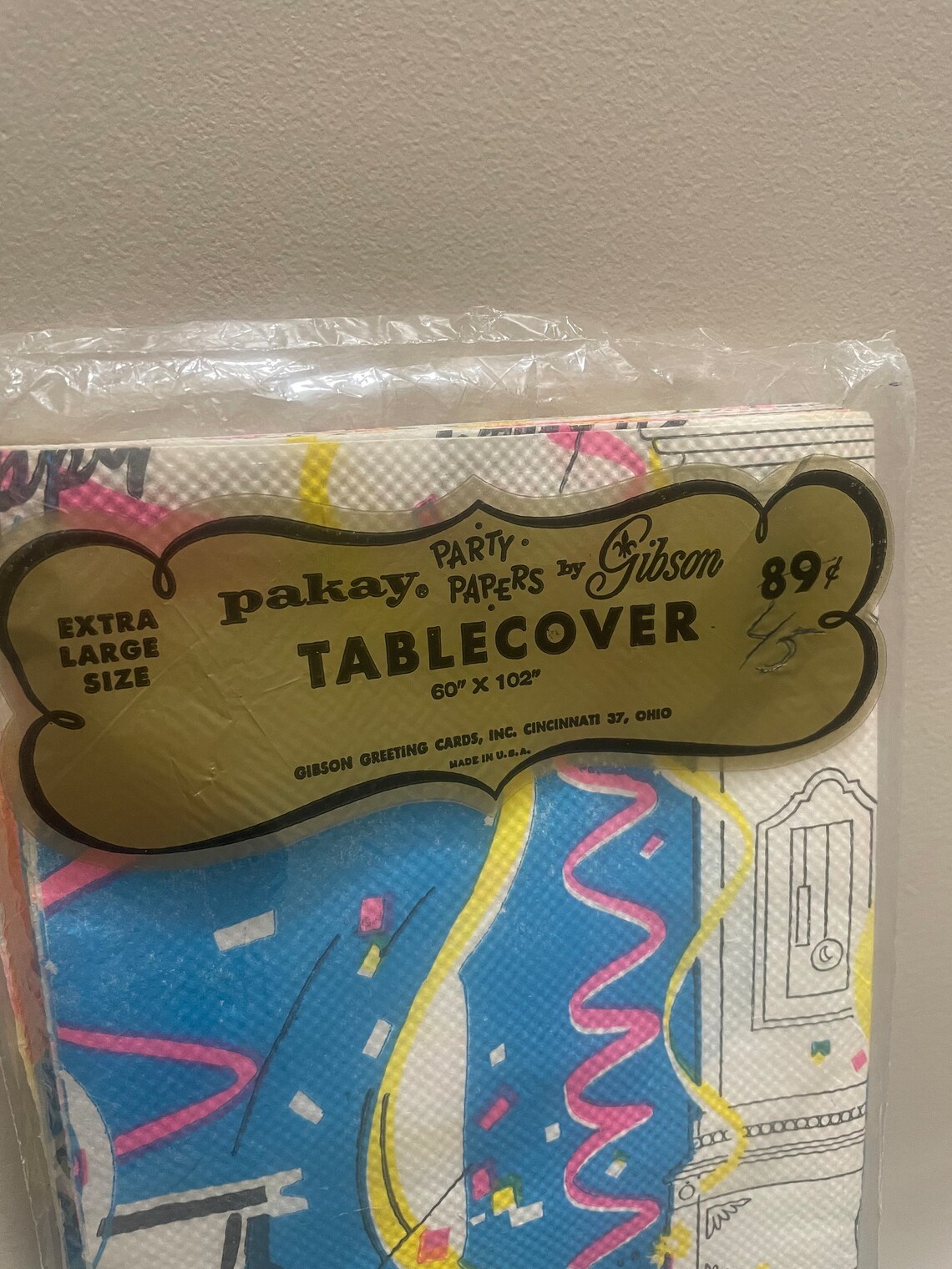 NIP NOS Vintage Retro Themed Pakay Party Papers by Gibson Paper Table ...