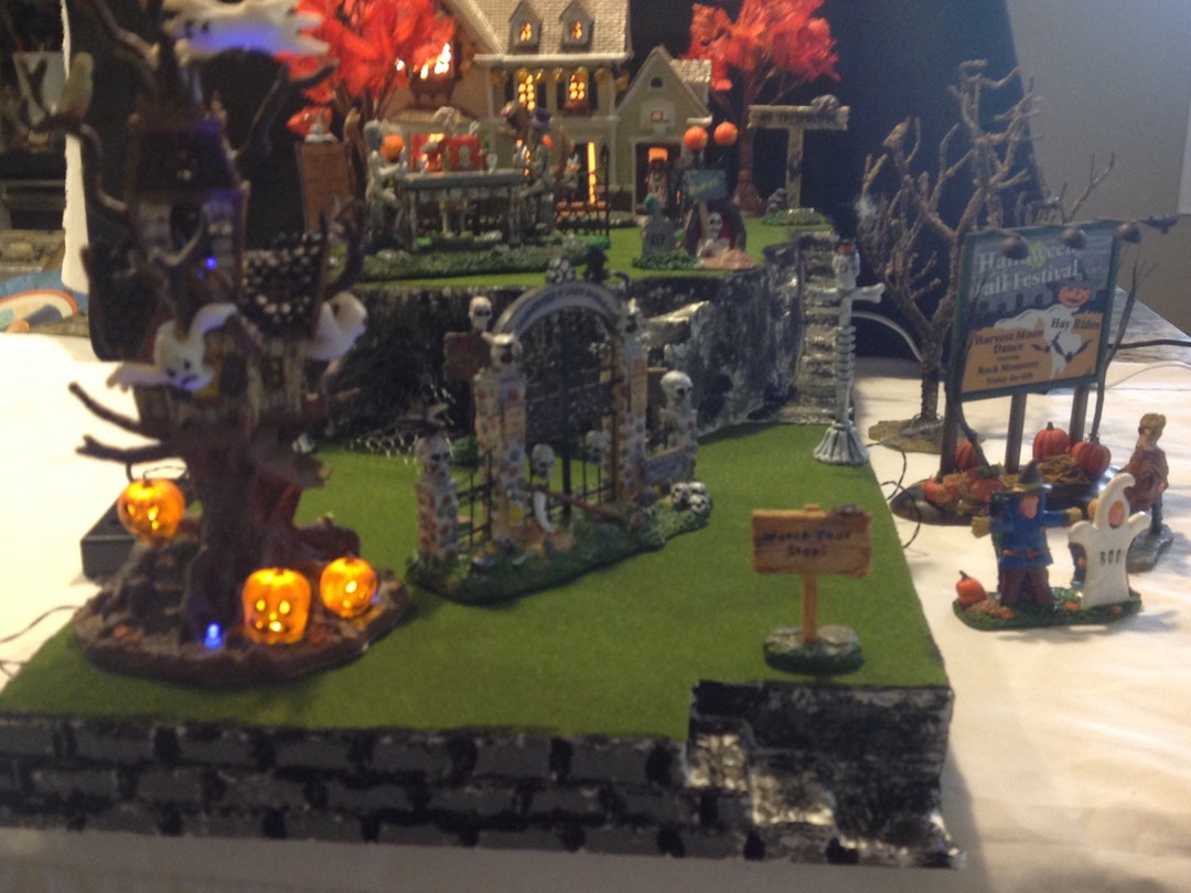 Halloween Village Display Platform for Lemax Spooky Town Dept 56 ...