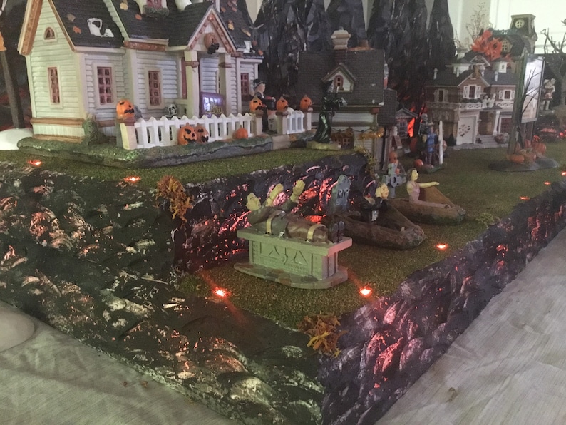 Halloween Village Display Platform for Spooky Town Lemax Dept56 HUGE 48 ...