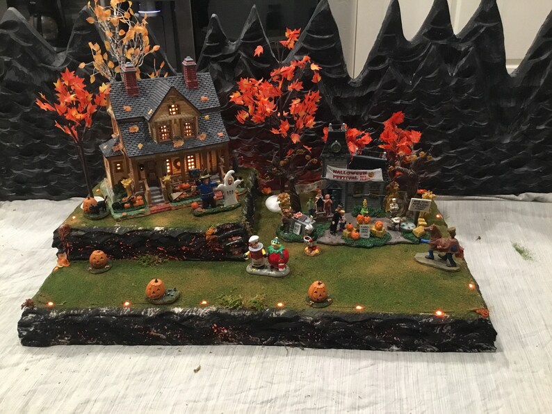 Halloween Village Display Platform for Spooky Town Lemax Dept56 24x14 ...