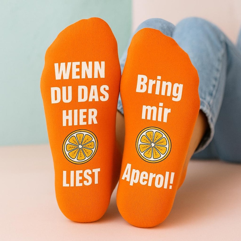 Aperol spritz socken - Etsy.de