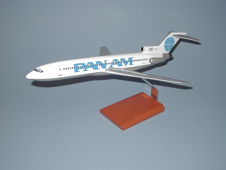 Boeing 727 Pan Am Airlines Aircraft Hand Carved and Painted Mahogany ...