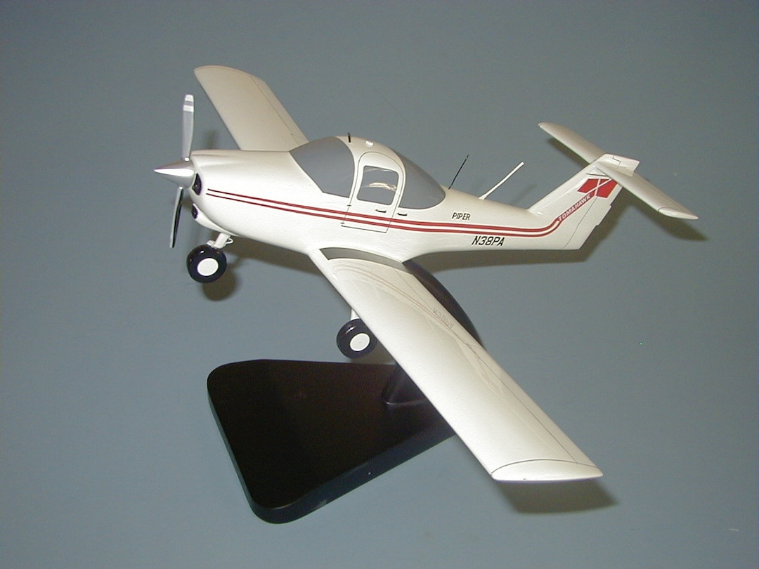 Piper PA-38 Tomahawk Private Pilot Training Aircraft Airplane Model ...