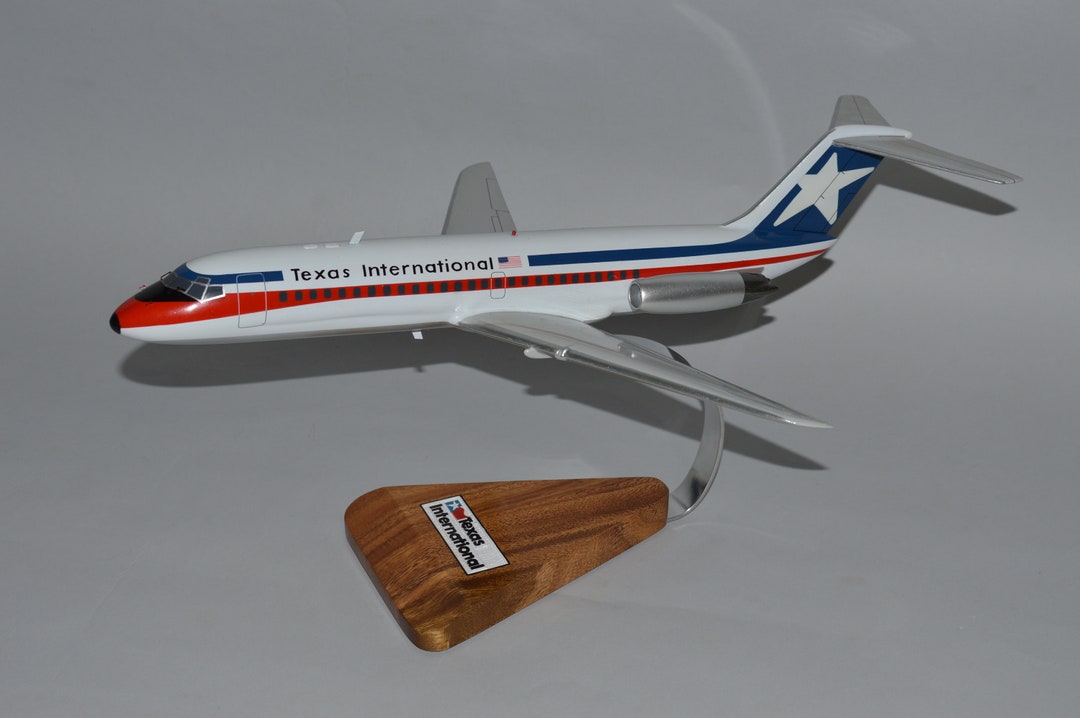 Douglas DC-9 Texas International Airlines Airplane Model Hand Carved ...