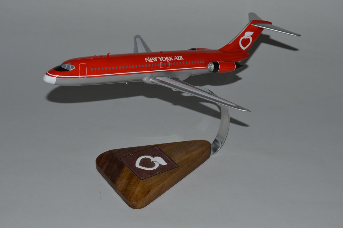 Douglas DC-9 New York Air Airplane Model Hand Carved Mahogany Wood ...