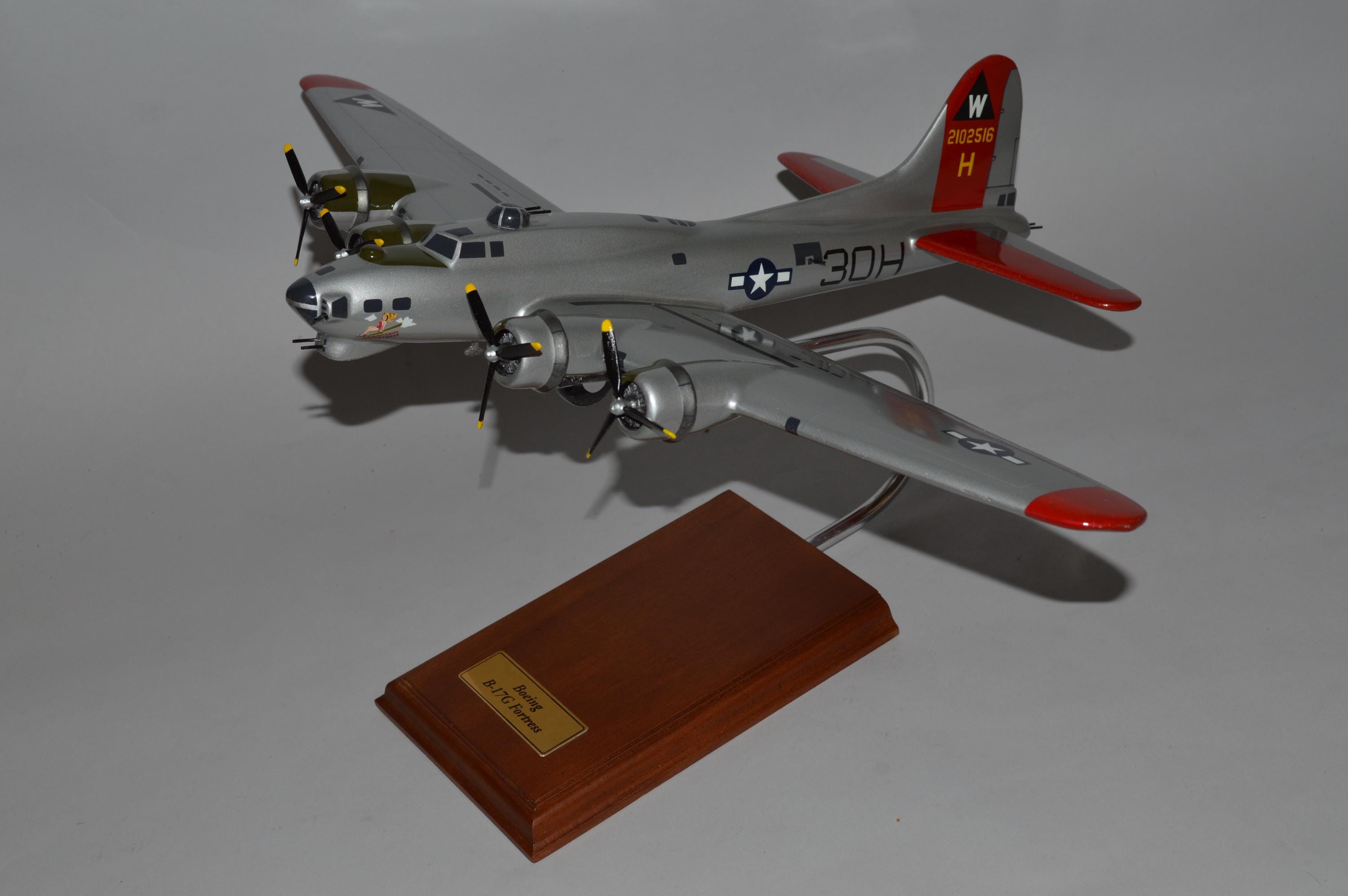 Boeing B-17 Flying Fortress Aluminum Overcast WWII Bomber Airplane ...