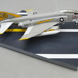 F-4 Phantom VF-33 Aircraft Carrier TRAP Landing Desktop Display ...