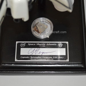 NASA Space Shuttle Model Signed by Mission Commander and Includes a ...