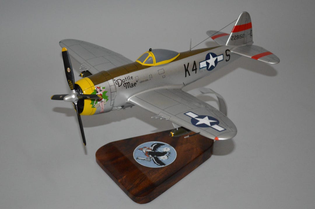 Republic P-47 Thunderbolt "dottie Mae" WWII USAAF Fighter-bomber ...