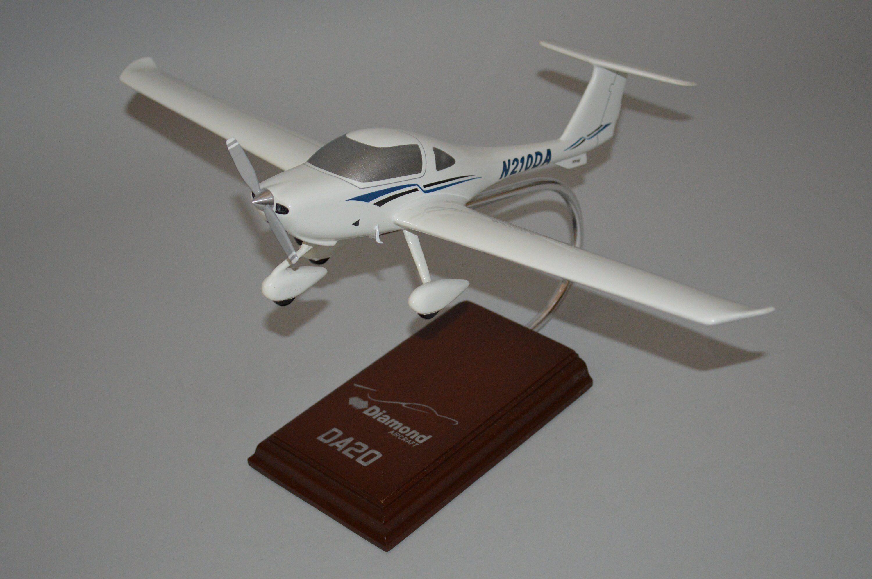 Diamond Aircraft DA-20 DA20 General Aviation Hand Carved Mahogany Wood ...