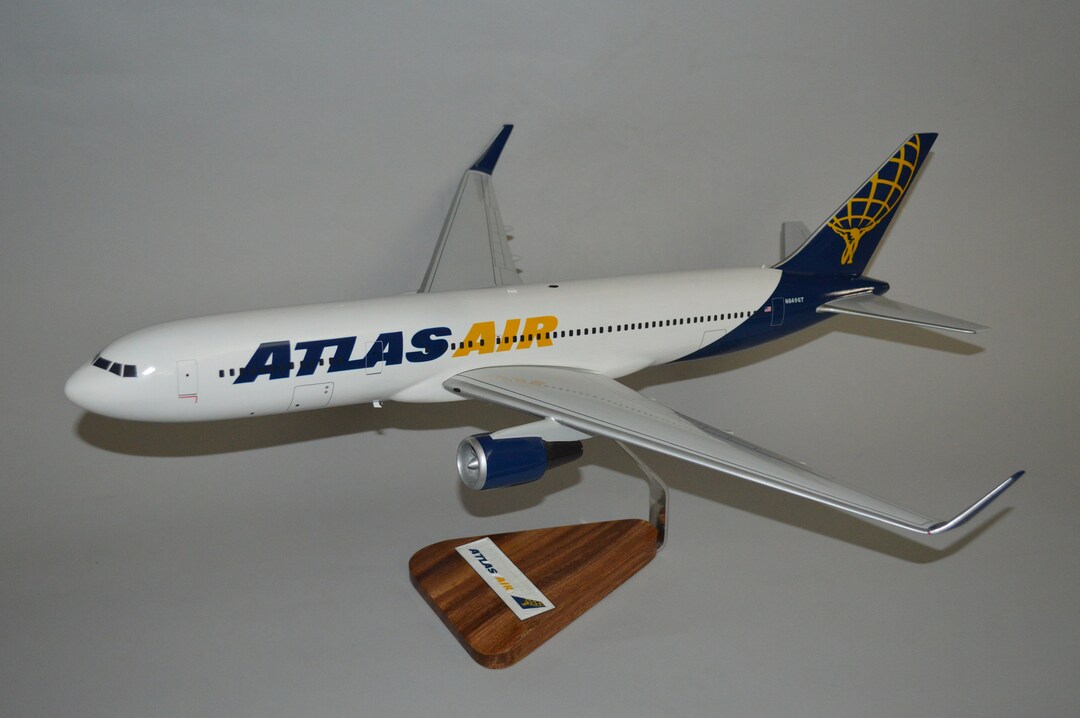 767-300 Boeing Atlas Air Cargo Model Hand Carved Mahogany Wood Replica ...