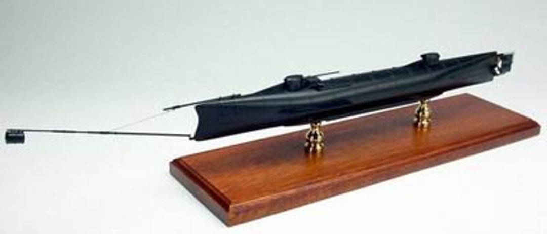 CSS Hunley Confederate Civil War Submarine Model Hand Carved Mahogany ...