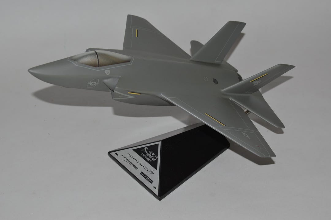 Lockheed F-35 F-35C Lightning US Navy Joint Strike Fighter Model Hand ...