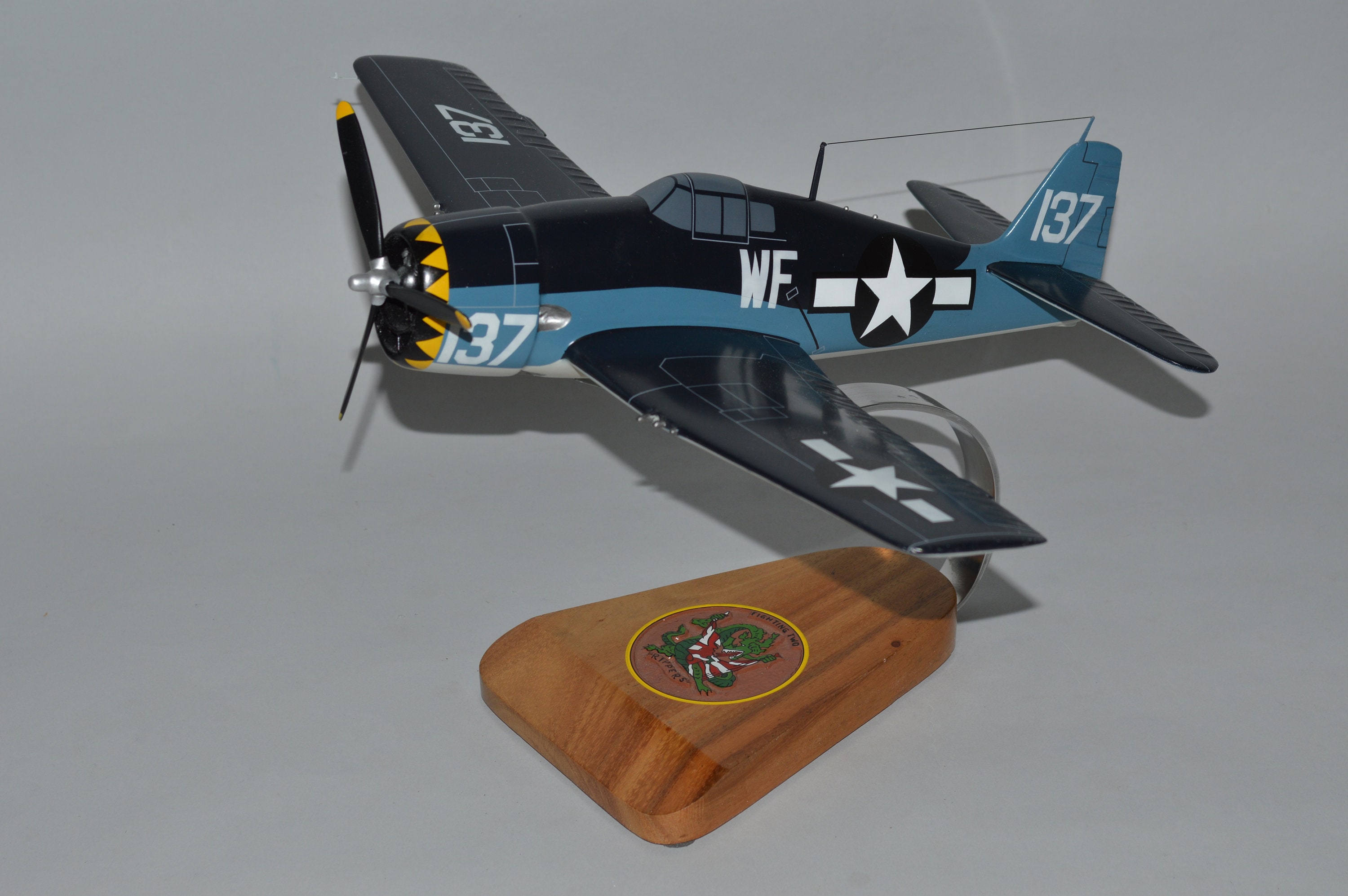 Grumman F6F Hellcat VF-2 Fighting Two US Navy Carrier Borne Fighter ...