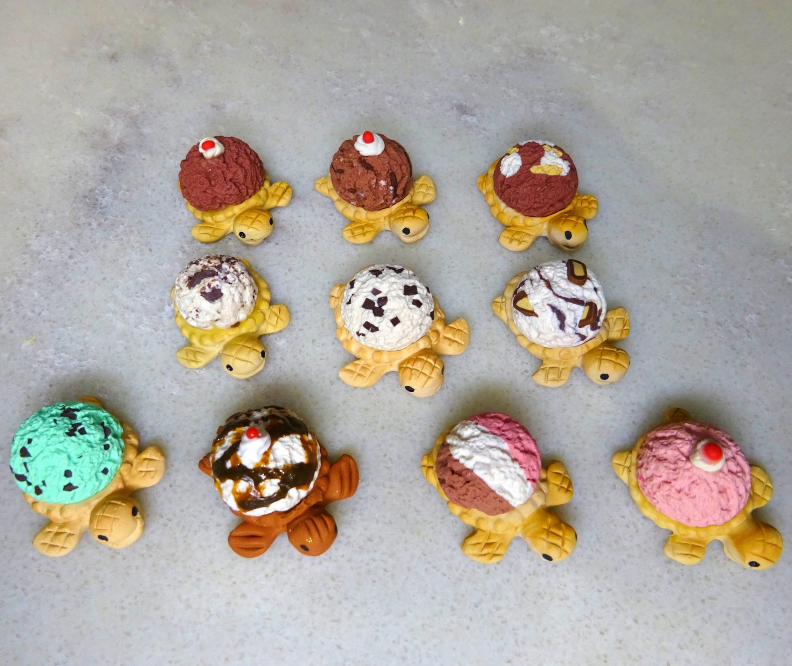 Ice Cream Turtle Desk Pet, Sea Turtle Dessert Miniature, Mini Turtle ...