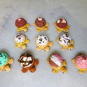 Ice Cream Turtle Desk Pet, Sea Turtle Dessert Miniature, Mini Turtle ...