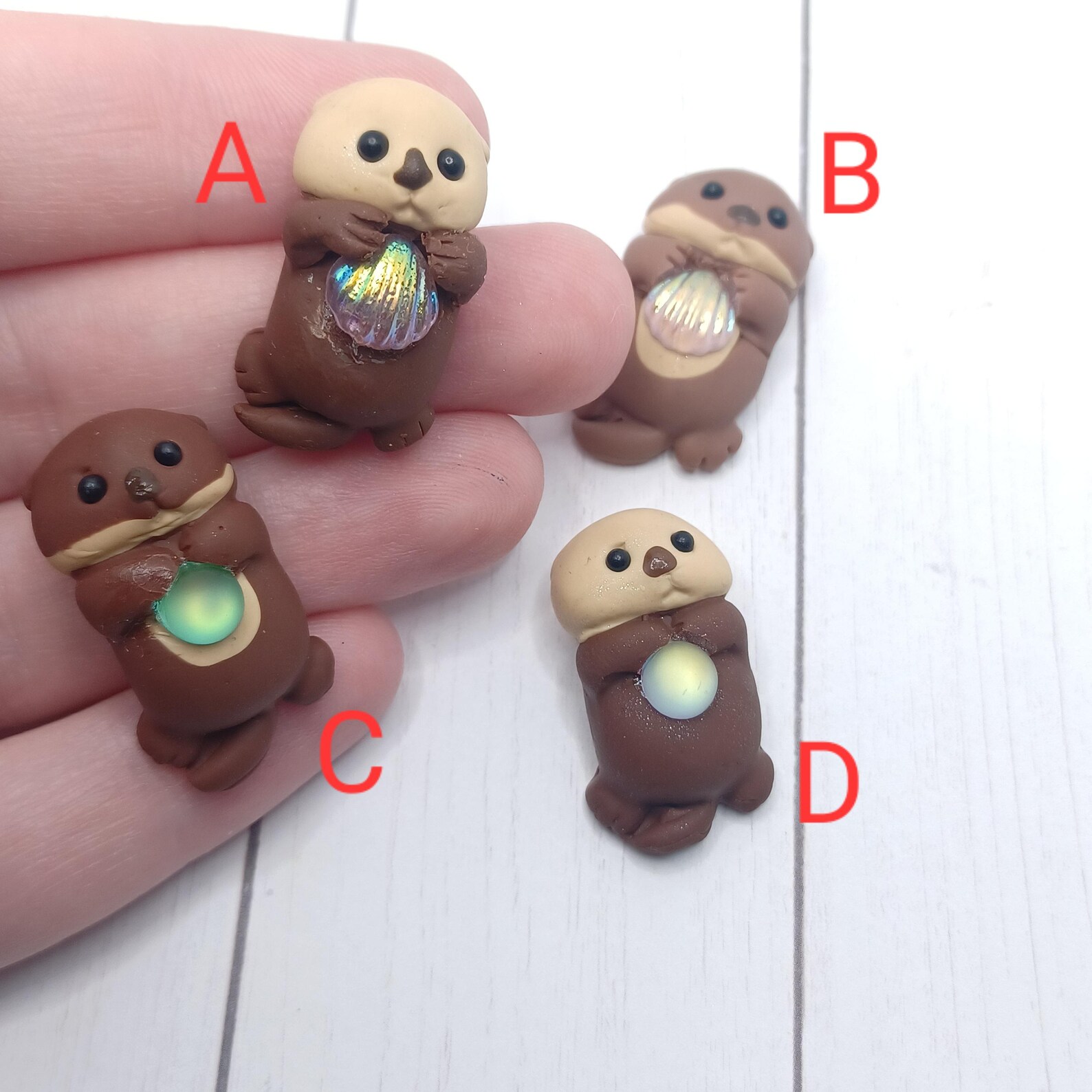 Pearl Sea Shell Otter Desk Pet, River Otter With Shell Sea Life, Otter ...