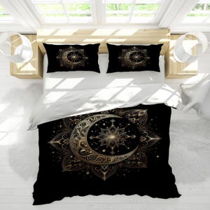 Black and Gold Celestial Bedding Set: Moon & Star Quilt, Witchy Decor ...