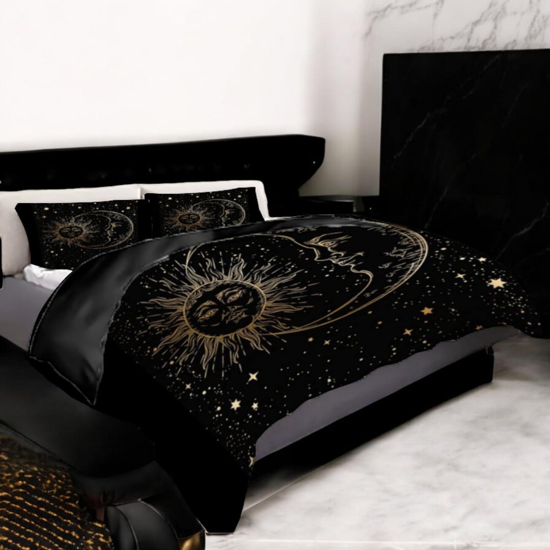 Black and Gold Celestial Bedding Set: Moon & Star Quilt - Etsy