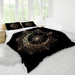 Black and Gold Celestial Bedding Set: Moon & Star Quilt, Witchy Decor ...