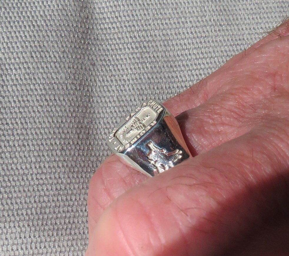 Parachute Regiment Ring With Pegasus Silhouette Sterling Silver ...
