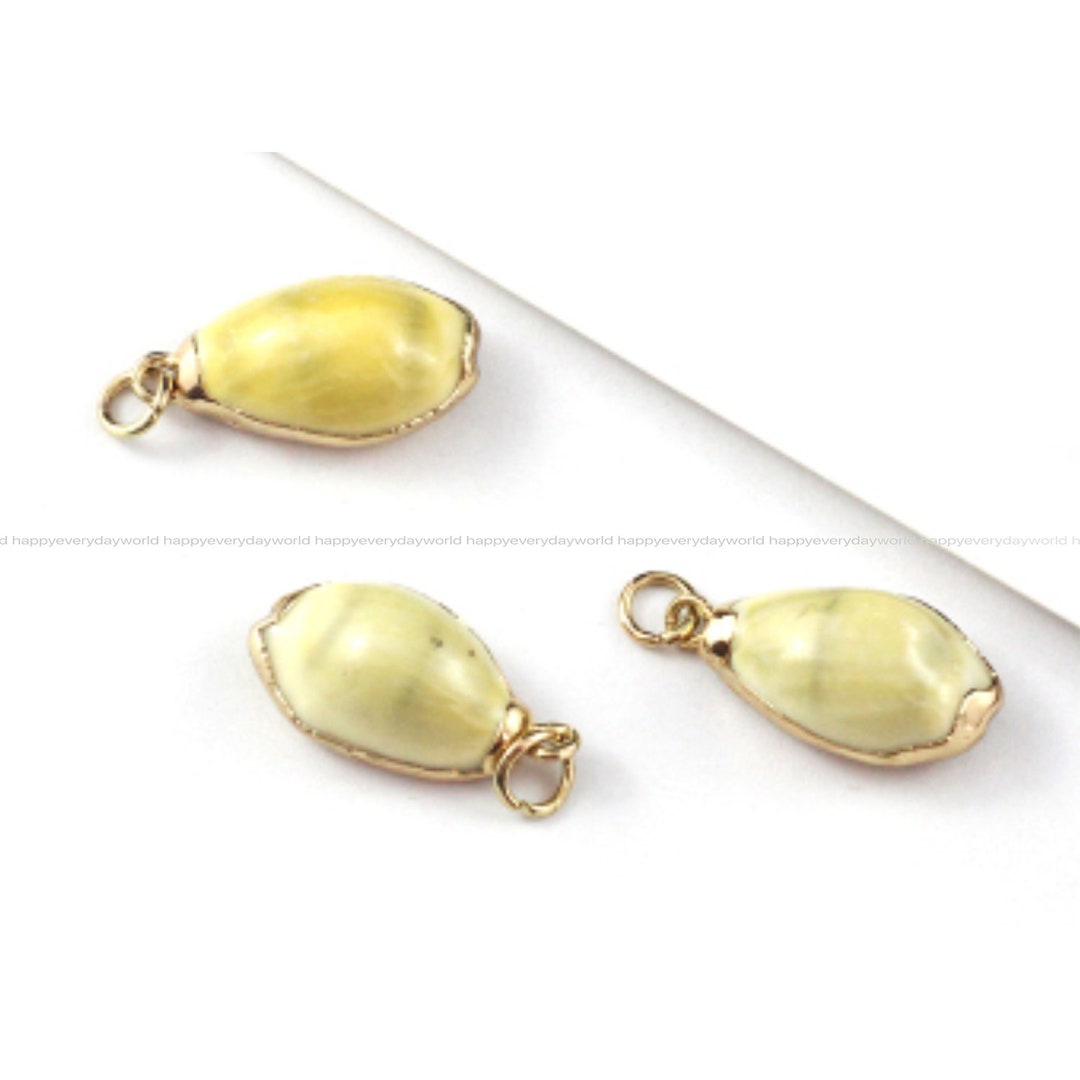 Real Sea Snail Shell Gold Plated Cowrie Charm Pendant With Ring ...