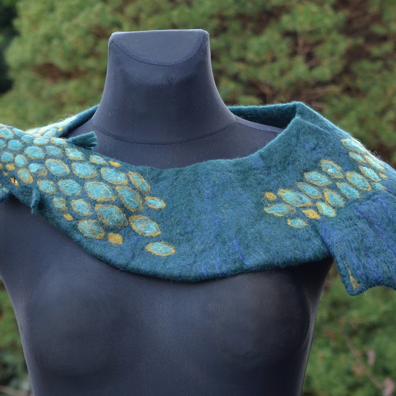 Dragon Scarf - Etsy