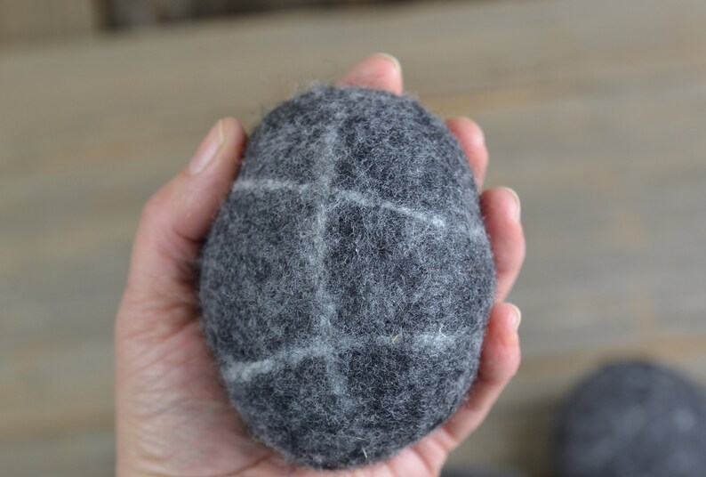 Felted Pebbles / Set of 5 Wool Stones / Decorative Stones / - Etsy
