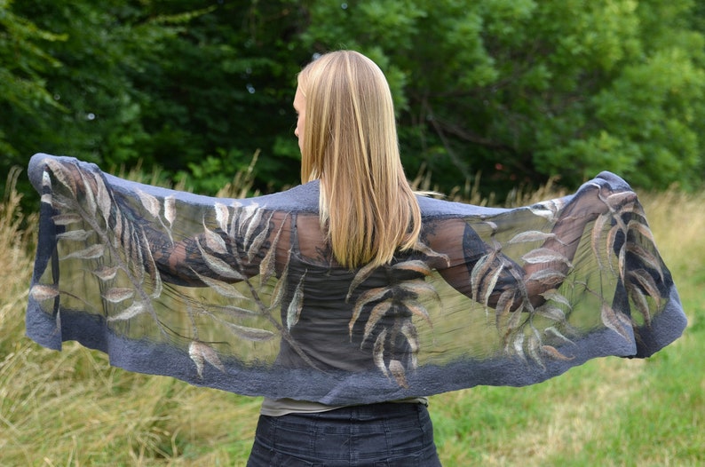 Leaves Nuno Felted Silk Shawl / for Autumn Evenings / Elegant Wrap ...