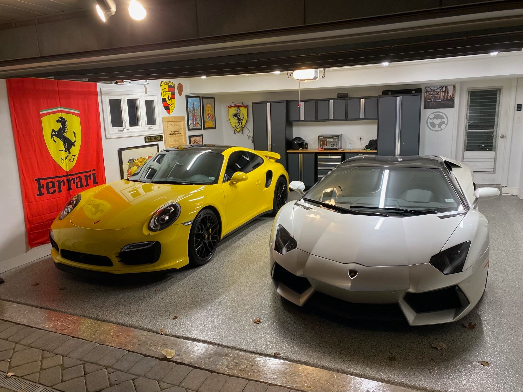 Rare & Exotics: Premium Garage / Workshop XL Ferrari Garage Banner ...