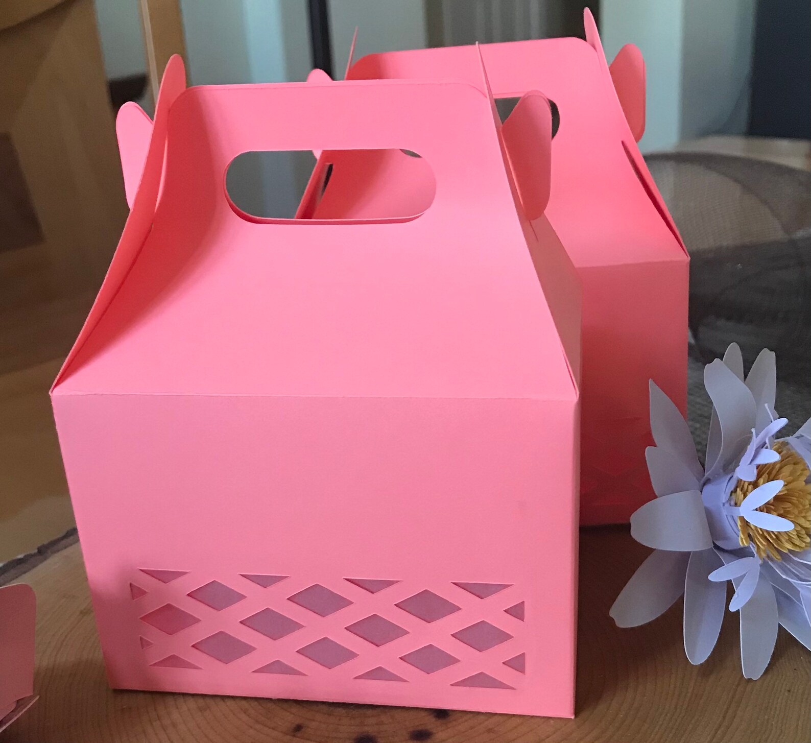 Gable Gift Box Template - Lattice Adjustable SVG Cut Files for Cricut ...