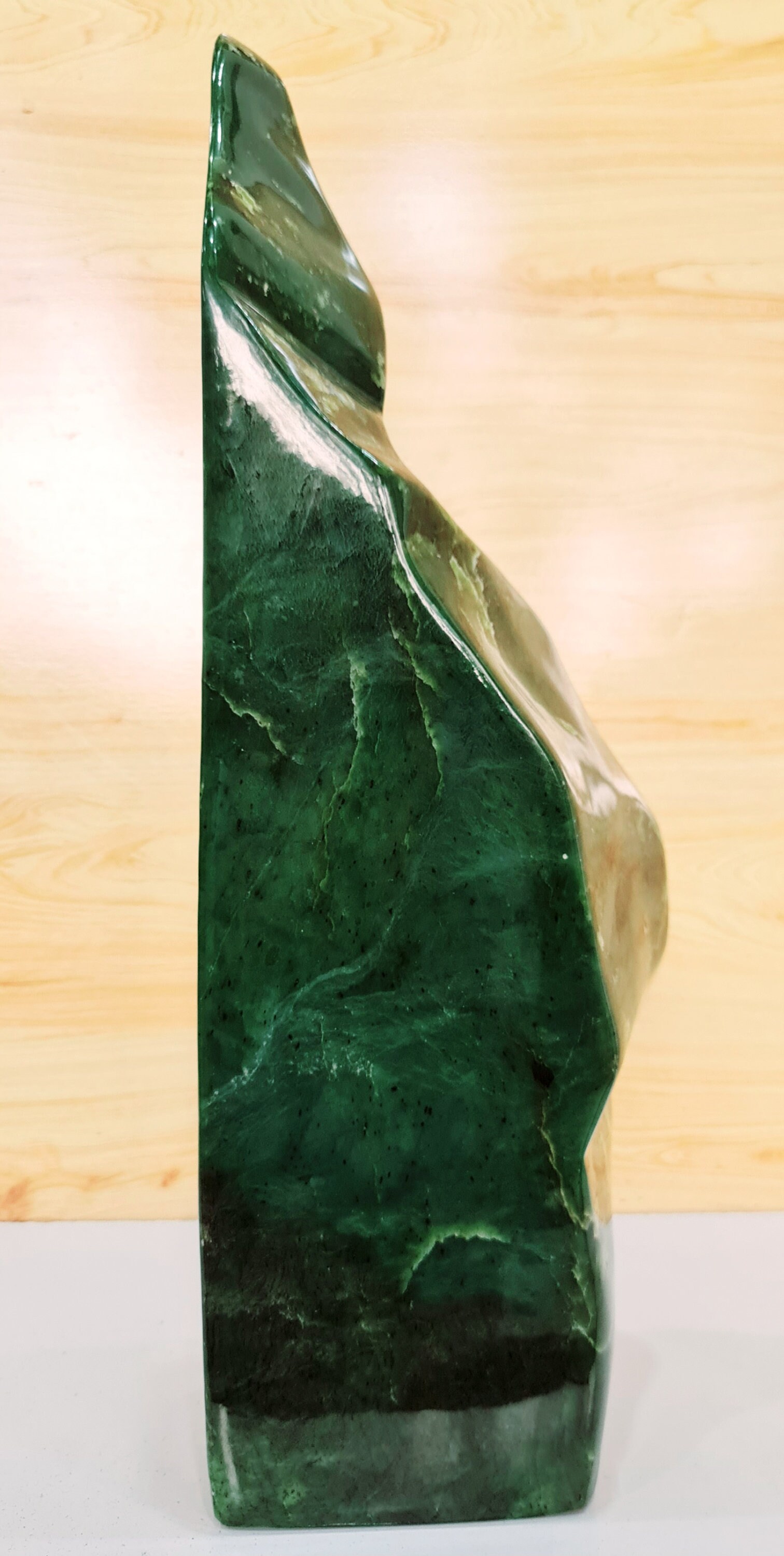 10.4 Kg Superb Large Emerald Green Nephrite Jade Polished Freeform ...