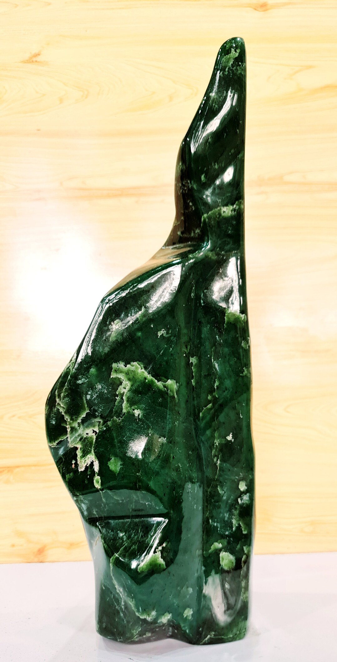 10.4 Kg Superb Large Emerald Green Nephrite Jade Polished Freeform ...