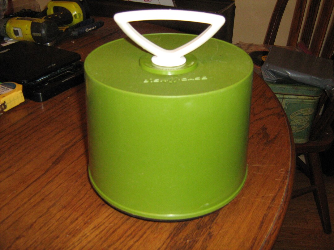 Vintage Green Disk-go- Case With 55 Assorted 45 Rpm Records - Etsy