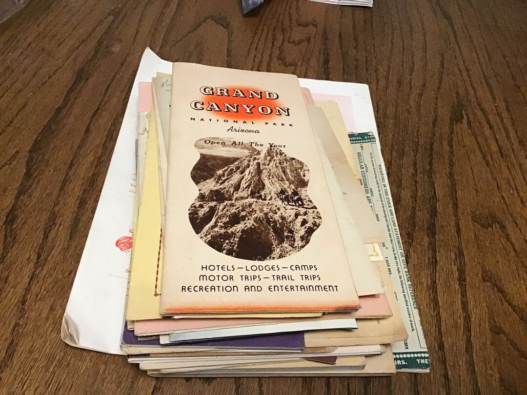 Hugh Lot Assorted Paper Ephemera Early 1900s to 1960s,old Bookets, Old ...